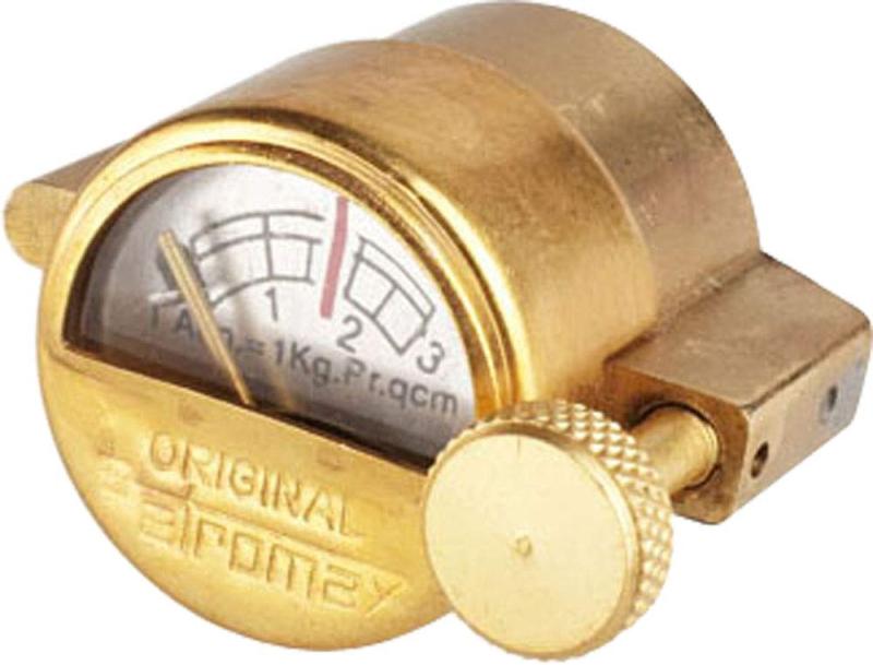 ペトロマックス(Petromax) HK500 圧力計付き注油口キャップ#149 ブラス 12589PetromaxのHK500用パーツ、#149圧力計付きキャップ（ブラス）です。