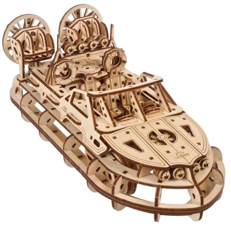 Ugears ユーギアーズ レスキューホバークラフト 70223 Rescue Hovercraftモデルサイズ：28*10.5*11.5 cmパッケージサイズ：37.3*17*5 cm予想組み立て時間：6時間パーツ数：383