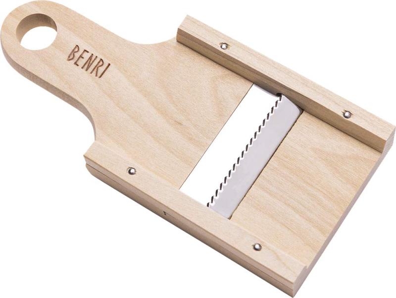 千切り器 せんぎリン 03008-06サイズ(約):7.7×16.7×2cm、本体重量(約):60g素材・材質:本体/天然木、切刃/ステンレススチール生産国:日本