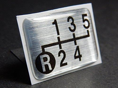 Tuningfan シフトパターン エンブレム 左下R 5速MT車用 ブルーテック キャンター SPE-A503Tuningfan　シフトパターン エンブレム　左下R　5MT車用ベース地ヘアライン ＋ クリアドーム加工　サイズ：縦16mm ...