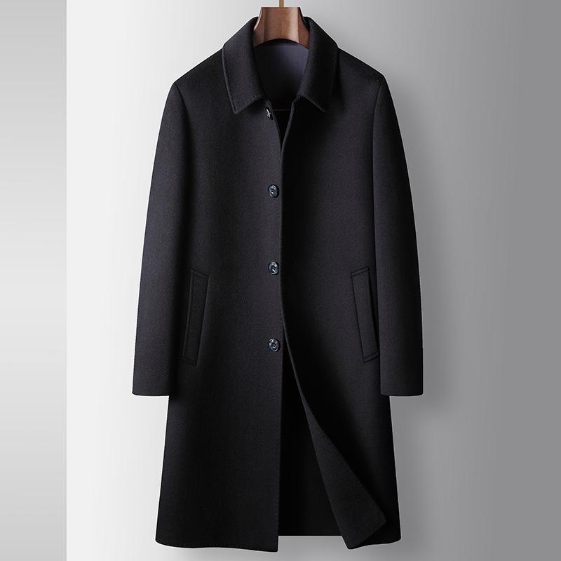 ・カテゴリ: コート・スタイル: ベーシックカジュアル・対象: 青年層・フィット感: レギュラーフィット・厚さ: 厚手・前開き: シングルブレスト・襟元: ターンカラー・柄: 無地・生地名: ウール・素材: ウール70%、ポリエステル30%...