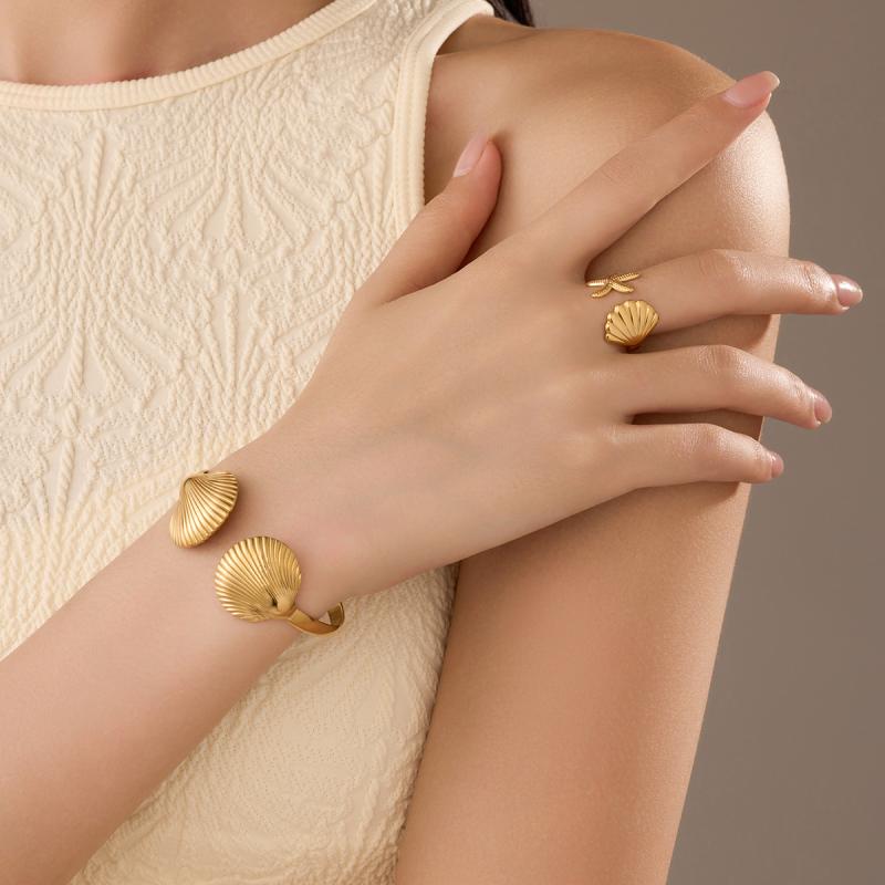 ・カテゴリ: ハンドアクセサリー・素材: ステンレス・加工方法: 電気メッキ・スタイル: ファッションOL・人気要素: 貝殻、ヒトデ、自然・カラー展開: ゴールド、マルチカラー