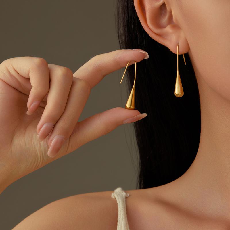・カテゴリ: ピアス・イヤリング・対象: レディース・スタイル: 文芸レトロ・素材: ステンレス・純度: 18K・デザイン: ティアドロップ・加工: 電鍍・カラー展開: ゴールド、シルバー
