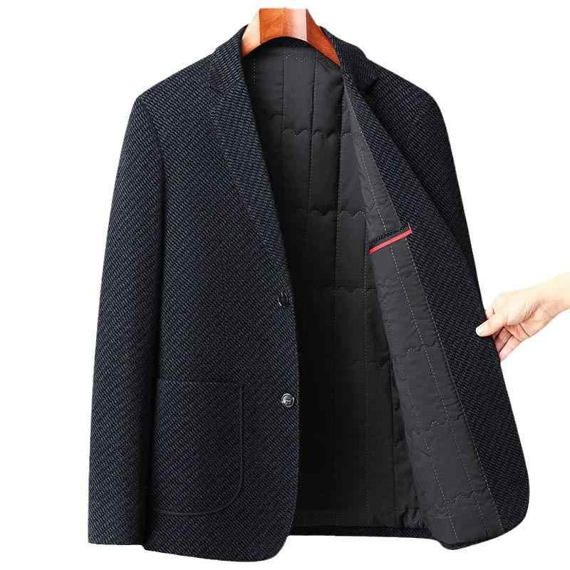 ・カテゴリ: カジュアルジャケット・性別: メンズ・機能: 防シワ加工・スタイル: 都会的カジュアル・デザイン: 韓国風・シルエット: スリムフィット・襟元: テーラードカラー・前合わせ: シングル2つボタン・柄: 千鳥格子・主な素材: ポ...