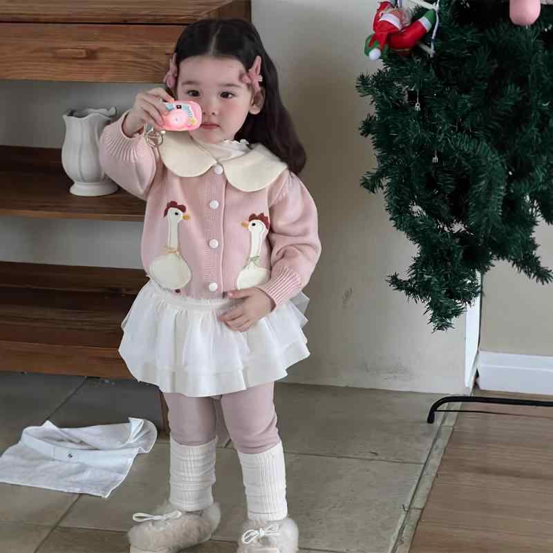 ・カテゴリ: 子供用セットアップ・性別: 女児用・スタイル: 韓国風・セット内容: パンツセット・セット点数: 2点セット・主な素材: 綿85%・生地加工: 柔軟加工・厚さ: 厚手・デザイン要素: キュート、配色、プリンセス風、トレンド・開...