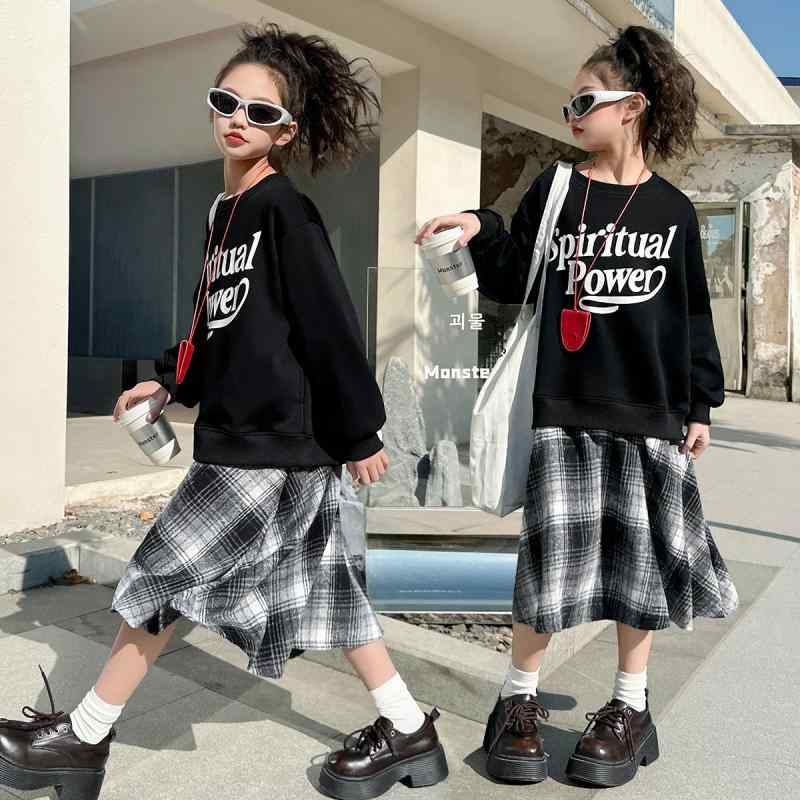 ・カテゴリ: 子供用ワンピース・スタイル: 韓国風・主な素材: 綿85%・安全基準: B類・性別: 女の子・対象年齢: 8歳以上・柄: 無地・加工: 柔らか加工・着用シーズン: 春、秋・デザイン: ベーシック・スカートデザイン: プリンセス...