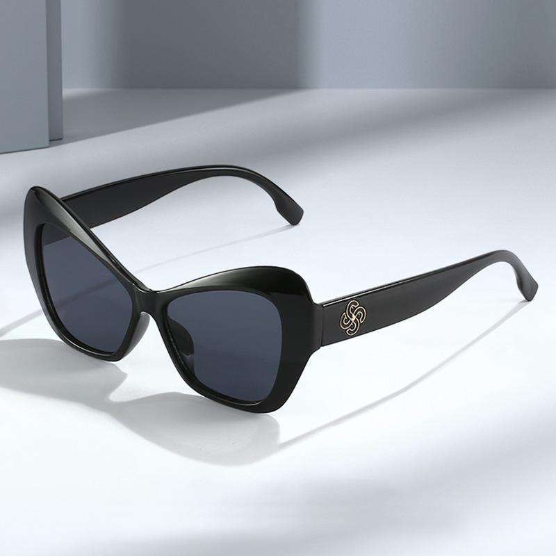 ・レンズカラー: ブラック、クリア、ブラウン・フレームカラー: ホワイト、ブルー、ブラック、レオパード、ブラウン・レンズ透過率カテゴリ: カテゴリ2・フレーム構造: フルリム・UVカット機能: UV400・おすすめシーン: 日焼け対策、旅行...