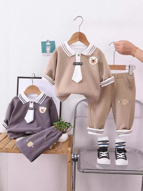 ・カテゴリ: 子供服セット・性別: 男の子・スタイル: カジュアル・セット種類: パンツセット・セット点数: 2点・対象年齢: 1〜3歳 (80〜100cm)・袖丈: 長袖・パンツ丈: 長ズボン・生地加工: 柔軟加工・厚さ: 普通・柄: カ...