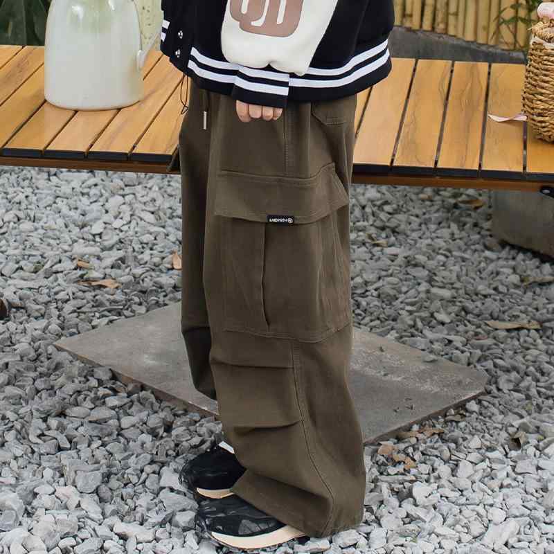 ・カテゴリ: キッズパンツ・スタイル: ワークスタイル・主な素材: 綿98%・丈: ロング・性別: 女の子・対象年齢: 8歳以上・アイテム: ワークパンツ・生地加工: 柔軟加工・柄: 無地・デザイン要素: スポーツ、親子・ウエスト: ミッド...