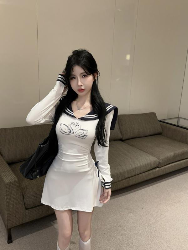 ・カテゴリ: ワンピース・スタイル: プルオーバー・テイスト: エレガント、セクシー・主な素材: ポリエステル・主な素材混率: ポリエステル30～49%・ネックライン: 襟付き・袖タイプ: レギュラー袖・袖丈: 長袖・ウエスト: ミドル丈・...