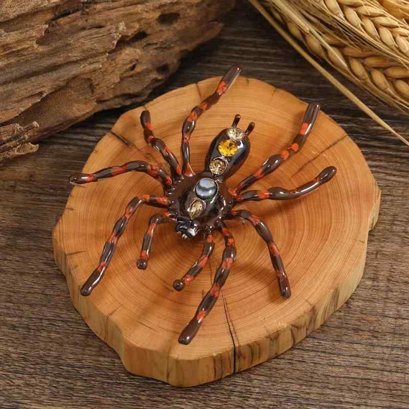 ・素材: 合金・デザイン: 動物・加工: 焼き付け塗装・カラー展開: レッド、ブラック、ダークブラウン、ゴールド、レイクブルー・機能: 2WAY・スタイル: かわいい・スタイル分類: 清新で甘め・対象: 男女兼用・種類: ブローチ