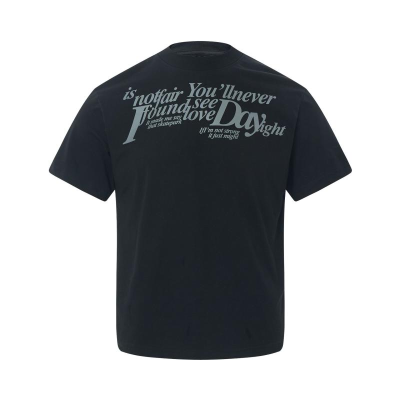 ・カテゴリ: Tシャツ・スタイル: ベーシックカジュアル・主な素材: 綿74%・生地: 綿混紡・柄: アルファベット・フィット: ゆったり・対象: ティーンエイジャー・対象年齢: 成人・性別: 男性・袖丈: 半袖・厚さ: 薄手・重さ: 約2...