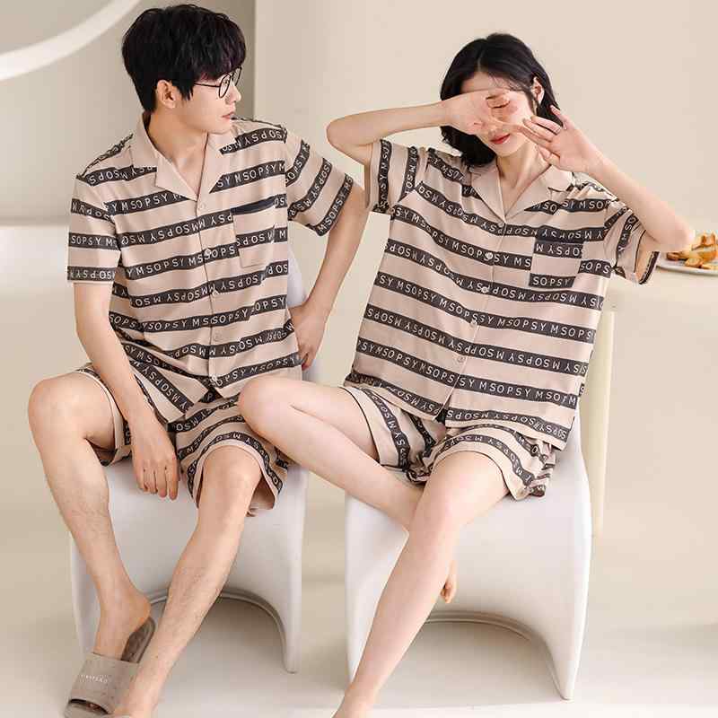 ・カテゴリ: パジャマ・主な素材: 綿95%-100%・スタイル: 開襟・厚さ: 普通 (181-200g/平米)・ネックライン: 襟付き、ポロ襟・袖丈: 五分袖・パンツ丈: ショート丈・機能: 快適、通気性、リラックス、ルームウェア、涼感...