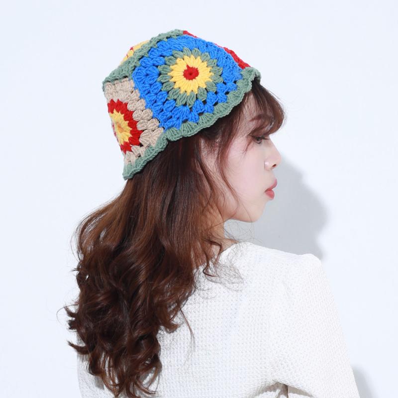 ・カテゴリ: 毛糸帽・流行要素: 花柄・帽子のトップ: 円形・つば: なし・カラー展開: 花柄1, 花柄2・サイズ展開: フリーサイズ・機能: 通気性、保温性、落下防止・スタイル: 日韓風、ナチュラル、かわいい、フェミニン、田園風、韓国風、...
