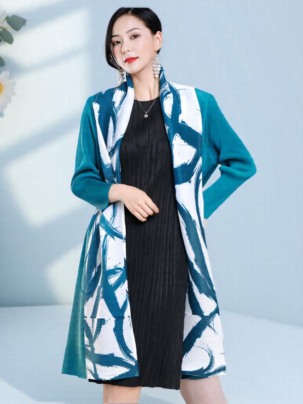 ・主な素材: ポリエステル・柄: 無地・厚さ: 中厚・シルエット: ストレート・ネックライン: スカーフカラー・袖丈: 長袖・デザイン要素: ボタン・カラー展開: ブラック、ディープブルー、シアン・サイズ展開: ワンサイズ・スタイル: カジ...