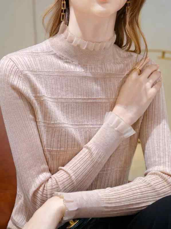 ・生地: ニット・主な素材: ポリエステル・柄: 無地・厚さ: 普通・セット内容: 単品・フィット: レギュラー・袖タイプ: レギュラー袖・ネックライン: ハイネック・袖丈: 長袖・着丈: 普通丈 (約50cm〜65cm)・加工: パッチワ...