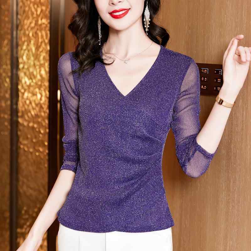 ・主な素材: ポリアミド繊維(ナイロン)95%、ポリウレタン弾性繊維(スパンデックス)5%・柄: 無地・デザイン: ラメ・フィット: スリムフィット・ネックライン: Vネック・袖タイプ: レギュラー・袖丈: 長袖・カラー展開: ブラック、グ...