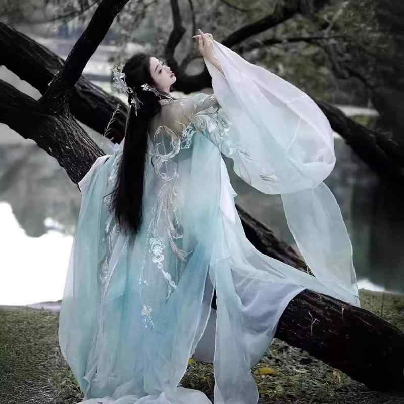 ・用途: 漢服・生地: シフォン・主な素材: ポリエステル・カラー: 百花神セット・サイズ展開: S, M, L・加工: 刺繡・流行要素: アイスクリームカラー