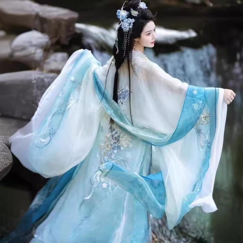 ・用途: 漢服・生地: シフォン・主な素材: ポリエステル・サイズ展開: S, M, L・加工: 刺繍・流行要素: アイスクリームカラー