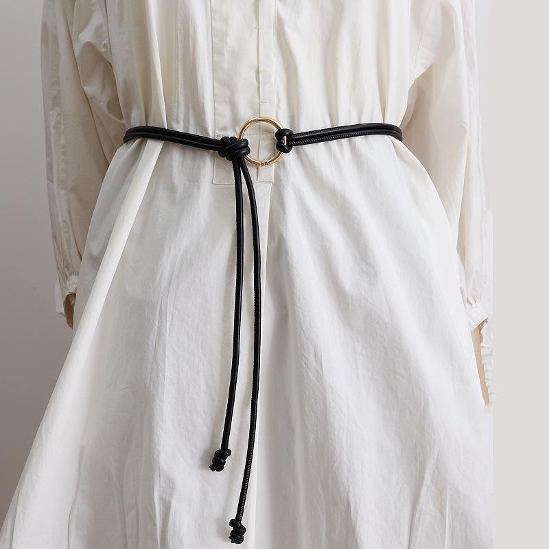 ・素材: PUレザー・バックル素材: 合金・留め具: 結び目・デザイン: 柄、自然・カラー展開: ブラック、コーヒー、ホワイト、キャメル、キャラメル、ゴールド・幅: 細身（2cm未満）・スタイル: 日韓、フェミニン、スクール、ナチュラル、エ...