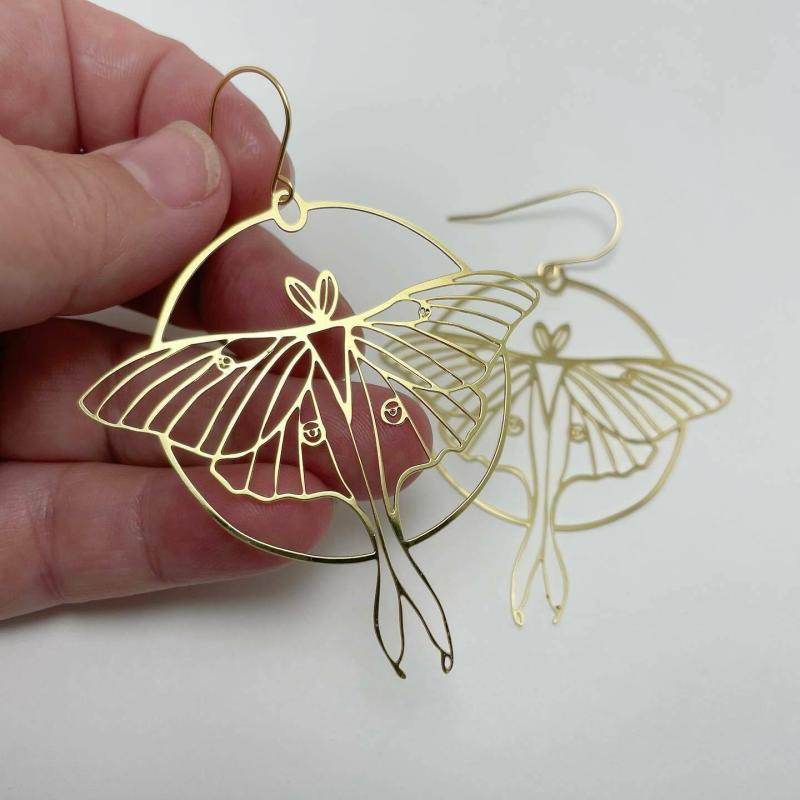 ・主な素材: 合金・デザイン: 昆虫、蝶・処理プロセス: ハンドメイド・スタイル: ヴィンテージ調・カテゴリ: ピアス・対象: レディース