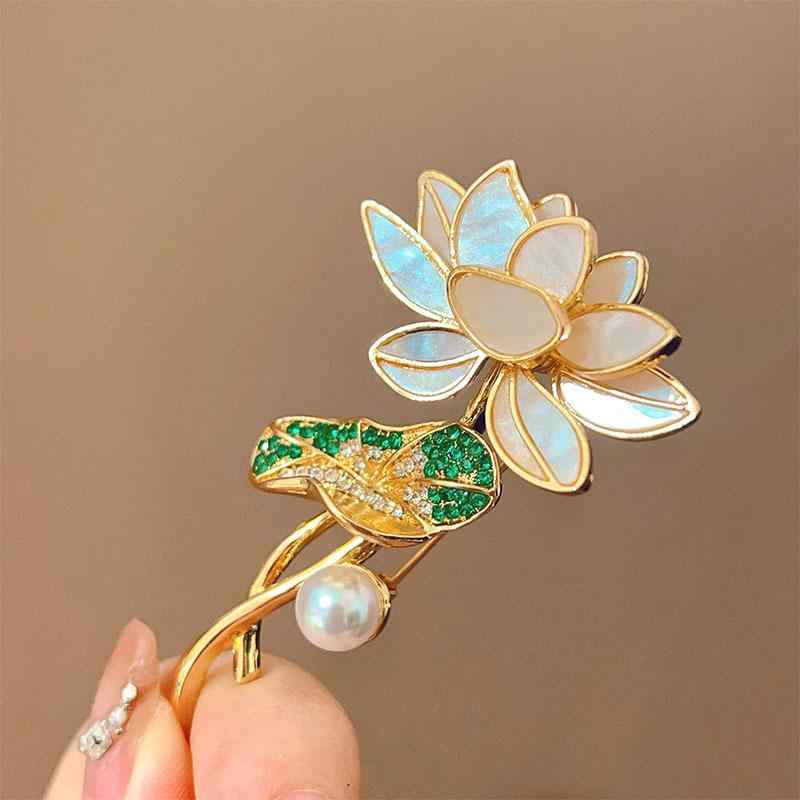 ・素材: 亜鉛合金・デザイン: 蓮・形状: 花、葉・加工: 電鍍・カラー: 蓮・人気要素: 蓮、フリル・機能: 記念、装飾、多機能、結婚式、調節、両用、ウエストマーク、ギフト、肌見せ防止、固定・スタイル: 古風・スタイル分類: 文芸レトロ・...