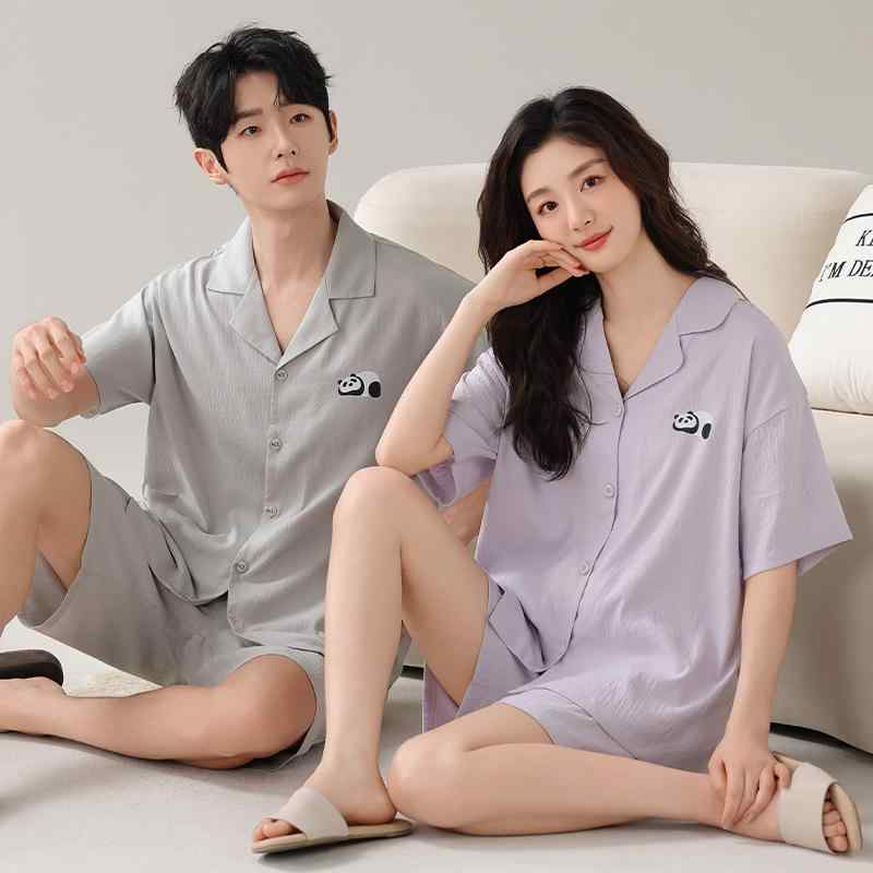 ・カテゴリ: セットアップ・主な素材: ポリエステル95～100%・スタイル: 開襟・厚さ: 薄手 (121-140g/平米)・ネックライン: 襟付き/ポロ襟・袖丈: 半袖・ボトム丈: ショート丈・機能: リラックス、通気性、睡眠、入浴、部...