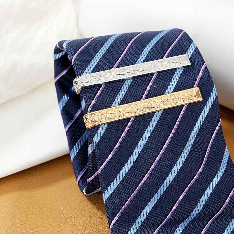 ・カテゴリ: ネクタイピン・種類: タイアクセサリー・性別: ユニセックス・対象年齢: 成人・素材: 銅・柄: 無地・デザイン: 幾何学模様・スタイル: シンプル・タイプ: フラットヘッド・ネクタイ幅: 普通・加工方法: ジャカード織り・加...