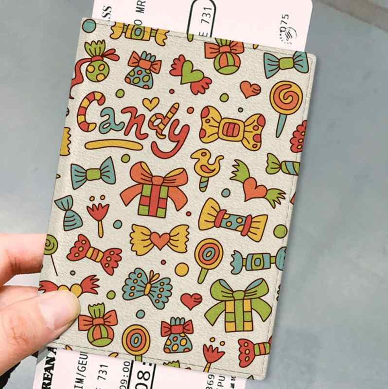 ・カテゴリ: パスポートケース、カードケース・スタイル: ストリートカジュアル・素材: PUレザー・裏地素材: 合成皮革・開閉部: 二つ折り・特徴: プリント・性別: ユニセックス・用途: デイリーユース・機能: 収納・サイズ: 約20×1...