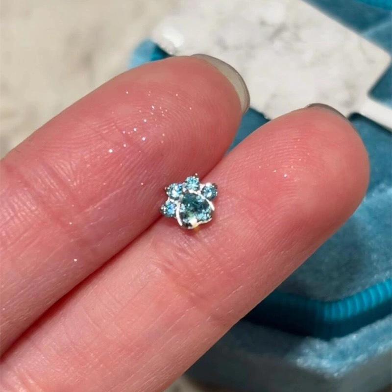 ・カテゴリ: 耳飾り・素材: プラスチック、樹脂・処理技術: 電気メッキ・デザイン: 花、百合・スタイル: 田園風、文芸レトロ・対象: レディース