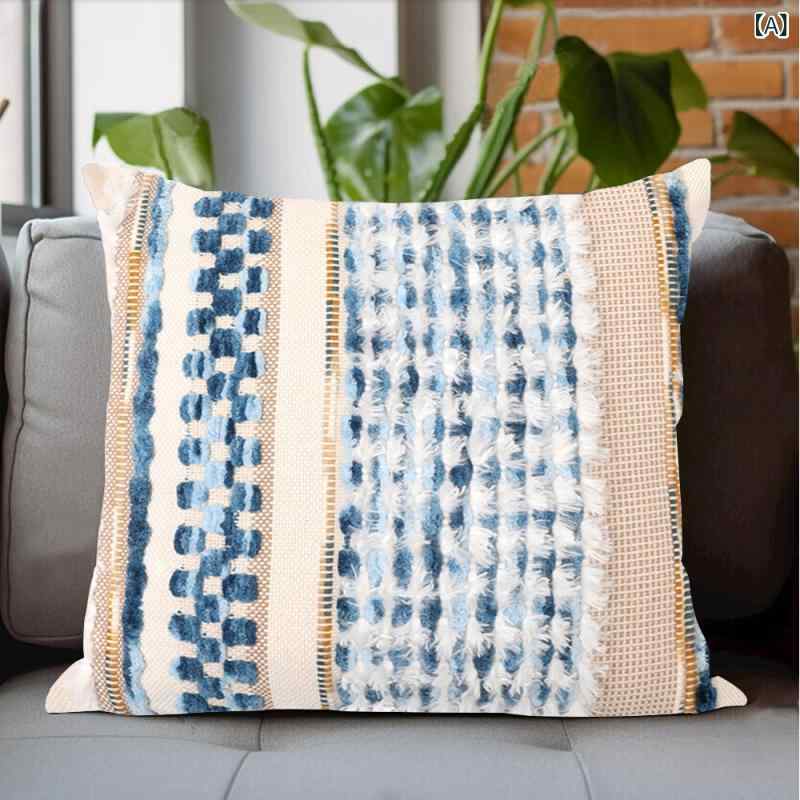 ・カテゴリ: 抱き枕・主な素材: 綿麻・サイズ: 45×45cm（芯なし）・柄: ストライプ・スタイル: 北欧・カラー展開: ブルー（毛付き）、イエロー（毛付き）、グレー（毛付き）、グリーン（毛付き）、カーキ（毛付き）、レッドイエロー（毛付...