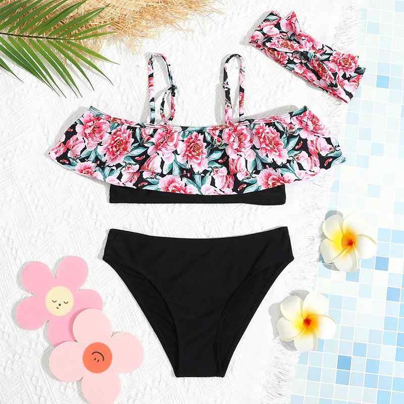 ・対象年齢: 子供・対象性別: 女児・柄: 花柄・主な素材: ポリエステル82%・生地重量: 100g/m²・裏地素材: ポリエステル、スパンデックス82%・用途: 水泳、水遊び・サイズ展開: 130、140、150、160・デザイン: 三...