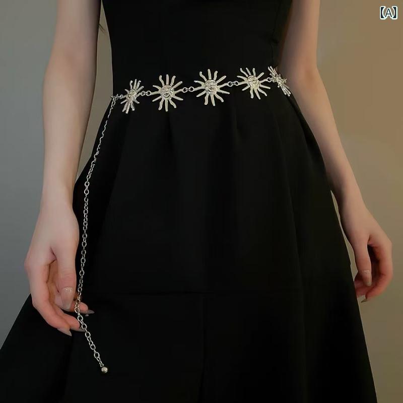・スタイル: 個性・適用シーン: レジャー・主な素材: 合成皮革・留め具: フック・装飾: 星形・カラー: シルバー・幅: 2-4cm・仕上げ: メッキ