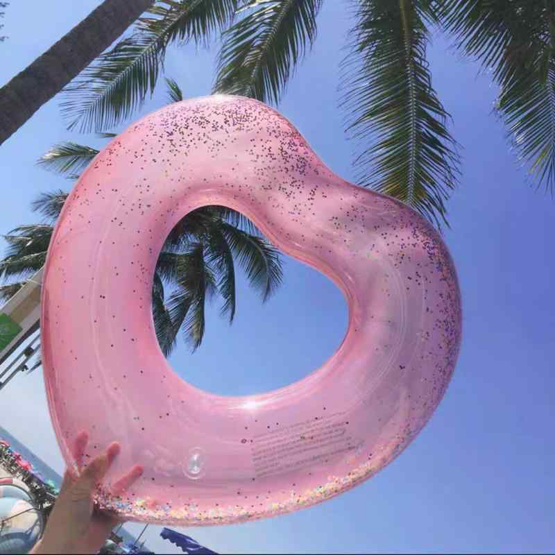 ・カテゴリ: 浮き輪・素材: 環境PVC・柄: 無地・形状: ハート・装飾: スパンコール・カラー展開: ローズゴールド・サイズ展開: 70cm、90cm、120cm・対象: 成人・用途: 水泳・水遊び