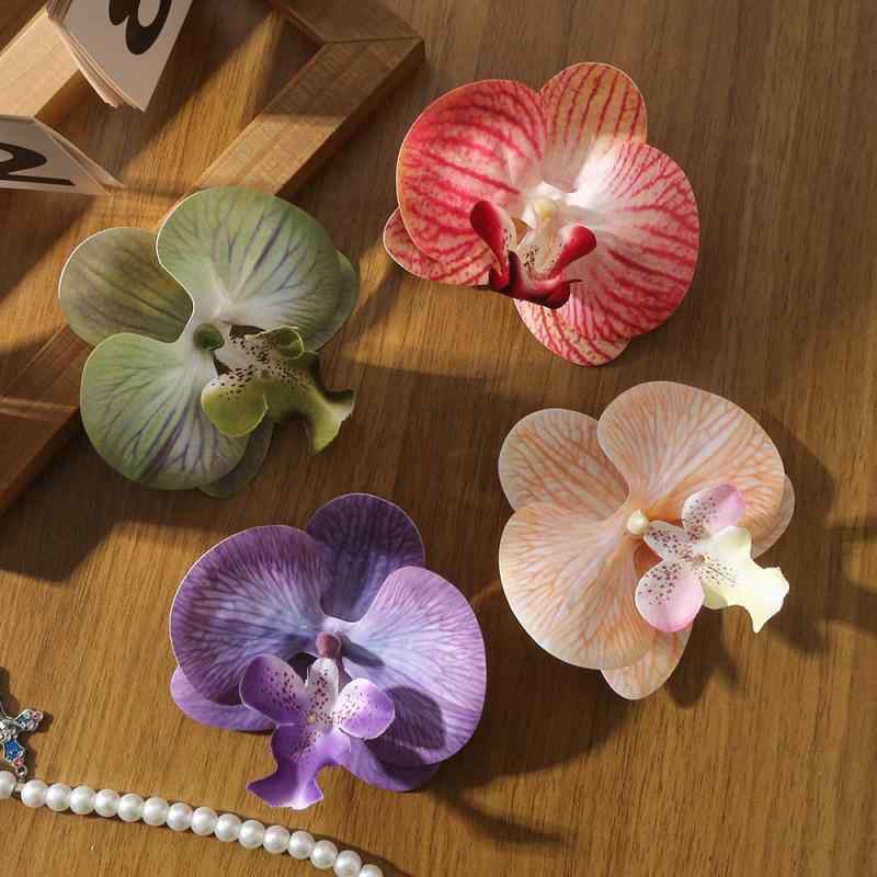 ・素材: 絹花・種類: 玉蘭花・カラー展開: 果緑色、抹茶緑、小麦色、薄紅梅、薄藍、玫紅色、紺藍、薄紫色、香槟色、真紅色、白色、コーヒー色、藏青色、芥子黄、紫羅蘭、ランダム混色