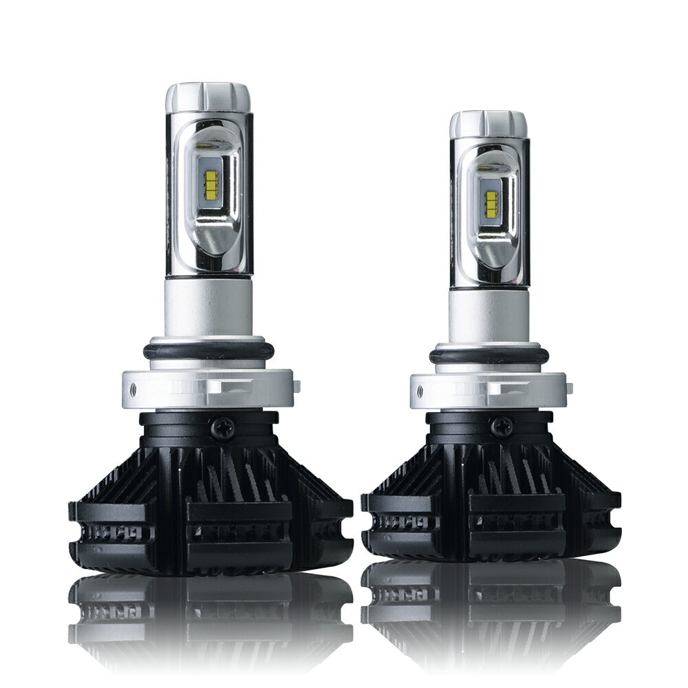 商品説明 爆光6000LMのLEDヘッドライト登場。 取り付けも簡単。HIDのような配線の取り回しもなく、バルブ交換と同じ感覚で簡単LED化。 照射角度は360°、高速起動でストレスもなし！ DC12V、DC24V兼用で取付車種は多種！ 一...