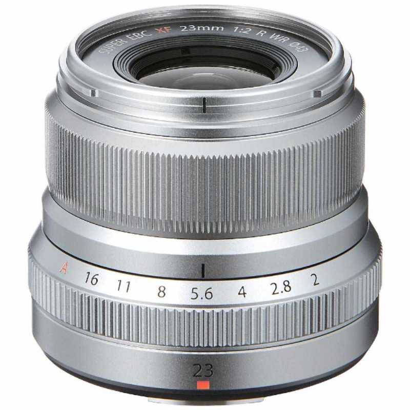富士フイルム(FUJIFILM) X 交換レンズ フジノン 単焦点 準広角 コンパクト 23mm F2 防塵防滴耐低温 絞りリング シルバー F XF23MMF2 R WR S 新品・未使用商品！ 約180gの小型軽量と高速AFにより、軽快...