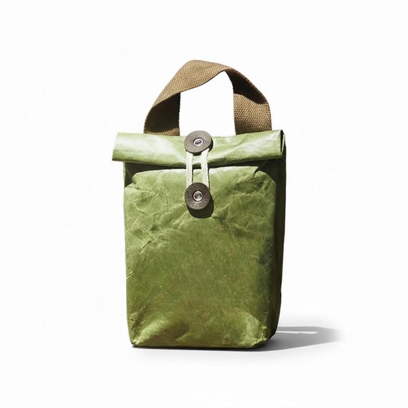 Bombinate 保冷バッグ ランチバッグ弁当箱 袋3サイズ展開.小19×13.5×10cm／中25.5×18×10cm／大30×23×10cmの3サイズをご用意。お菓子、1人用ランチ、複数人分の食材まで用途に合わせて選べます。エコ素材....