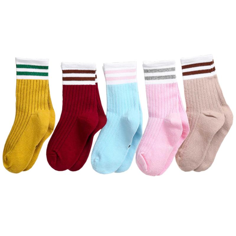 [GLASS FROG] キッズ ソックス 可愛い配色 5足セット 女の子 子供靴下可愛い色合いの子供用靴下、5足セットです。5色のカラーなのでいろいろなファッションに合わせやすいです。弾力性・伸縮性・通気性に優れた丈夫な生地を使用しており...