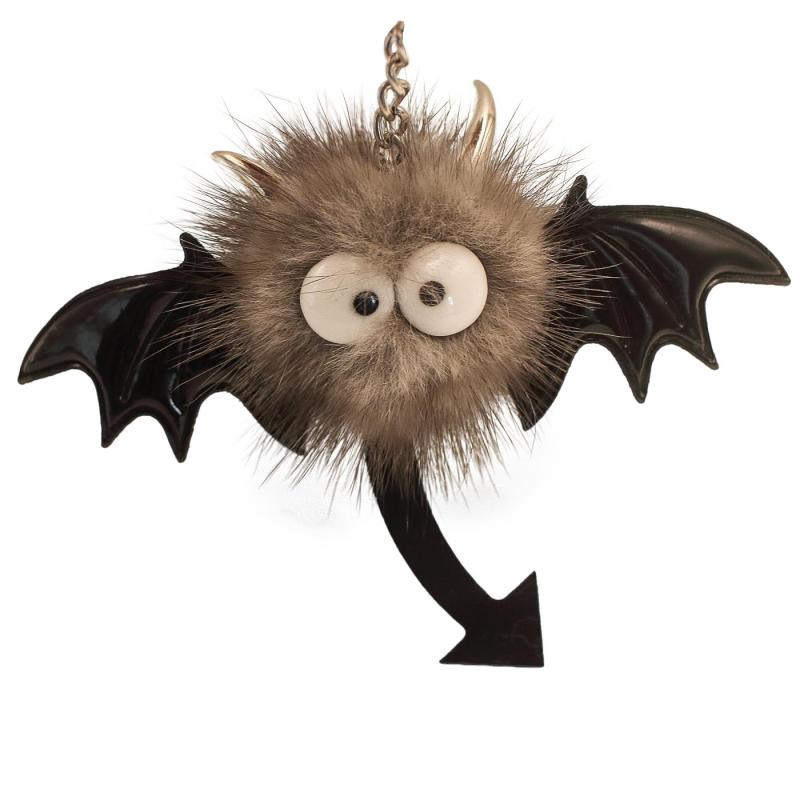 Fosrion 豪華なウォーターミンクファー コウモリ モンスターバッグチャーム 光沢のある亜鉛合金キーリング付き✅【 贅沢なウォーターミンクファー 】柔らかさ、ビロードのような質感、贅沢な美学で高く評価されている天然ウォーターミンクファー...