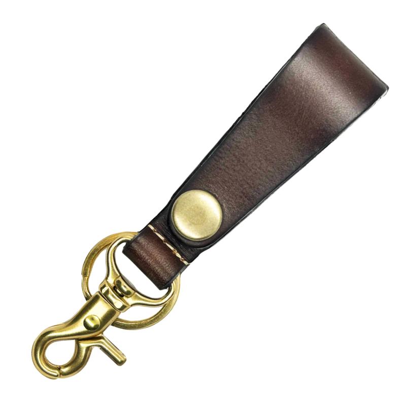 [Belfore] バイク用 本革 真鍮製 キーホルダー 国産レザー仕様・素材：本革（レザー）使用 　厚さ2.5mmの高品質な本革を使用した、耐久性と高級感のあるレザーキーホルダーです。・金具：真鍮製キーリング採用 　無骨で味のある真鍮を使...