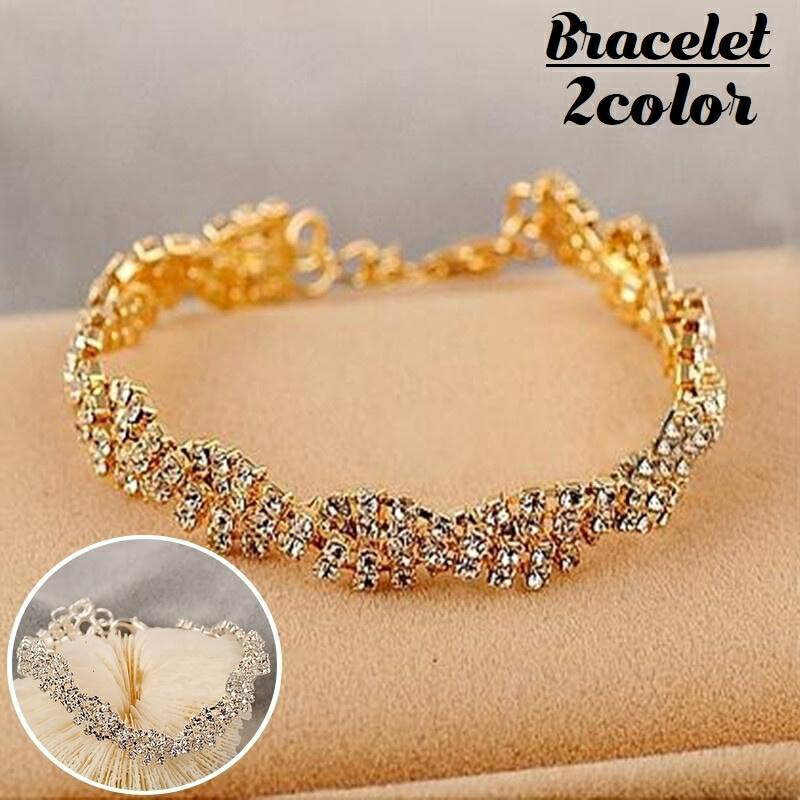 レディース用ブレスレットです。ラインストーンが輝き、エレガントな雰囲気漂います。自分用はもちろん、プレゼント用としてもオススメです。【サイズについて】長さ：約17cm【素材について】合金レディース用ブレスレットです。ラインストーンが輝き、エ...