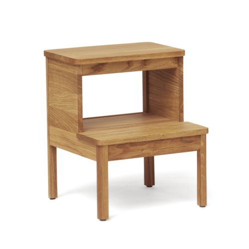 ブランドForm & RefineデザイナーHerman Studio (ハーマンスタジオ)カテゴリスツール・ベンチ素材オーク材無垢(ナチュラルオイル塗装)サイズW385×D380×H455mm　重量：5.5kg納期2〜3週間(メーカー欠品...