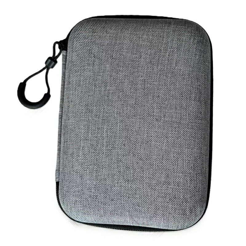 2.5型HDDや外付けハードディスクをしっかり守る多機能収納ボックスです。 本体とケーブルを分けて収納できるセパレート構造で、すっきり整理できます。 衝撃吸収素材を使用し、落下や衝突によるダメージを軽減。大切なデータを安全に保護します。 内...