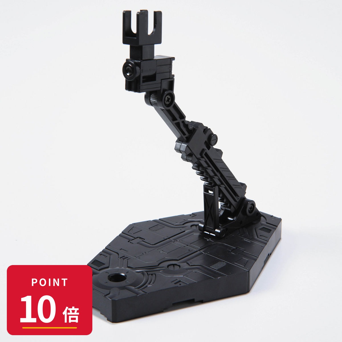 HGUCをはじめとした1/144スケールモデルに最適な“アクションベース2”登場！ メカモールドの入った台座は連結可能。 キットを取り付ける支柱は高さや向きの調節可能。 アクションベース1とも連動、支柱を取り外しアクションベース1にジョイン...