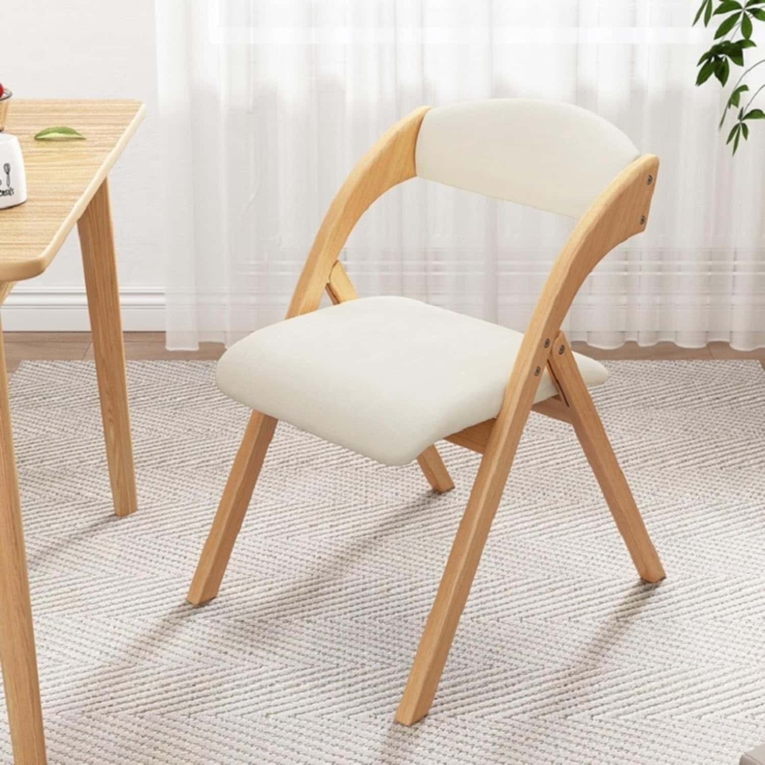 メーカー/原産地:国内商品の状態:新品- カラー: グレイ, ブラック, ホワイト, 米白色- サイズ: 53.5x57x74 cm, 座高: 45 cm, 固定扶手- 折りたたみ式のダイニングチェア- 省スペースに折りたためて軽量で掃除が...
