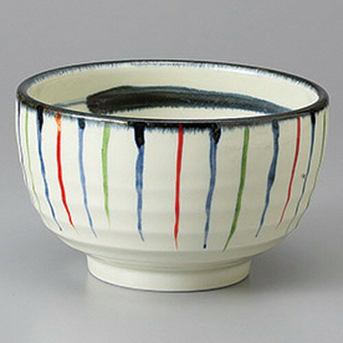 [商品名]　呉須三色十草4.6ロクロ目丼[素材]　陶磁器[寸法]　[ 14.3 x 8.4cm ]お店からご自宅まで、季節を問わず、様々なシーンでご利用いただける商品です。[ 14.3 x 8.4cm ] 陶磁器 日本製 一部の商品はメーカ...