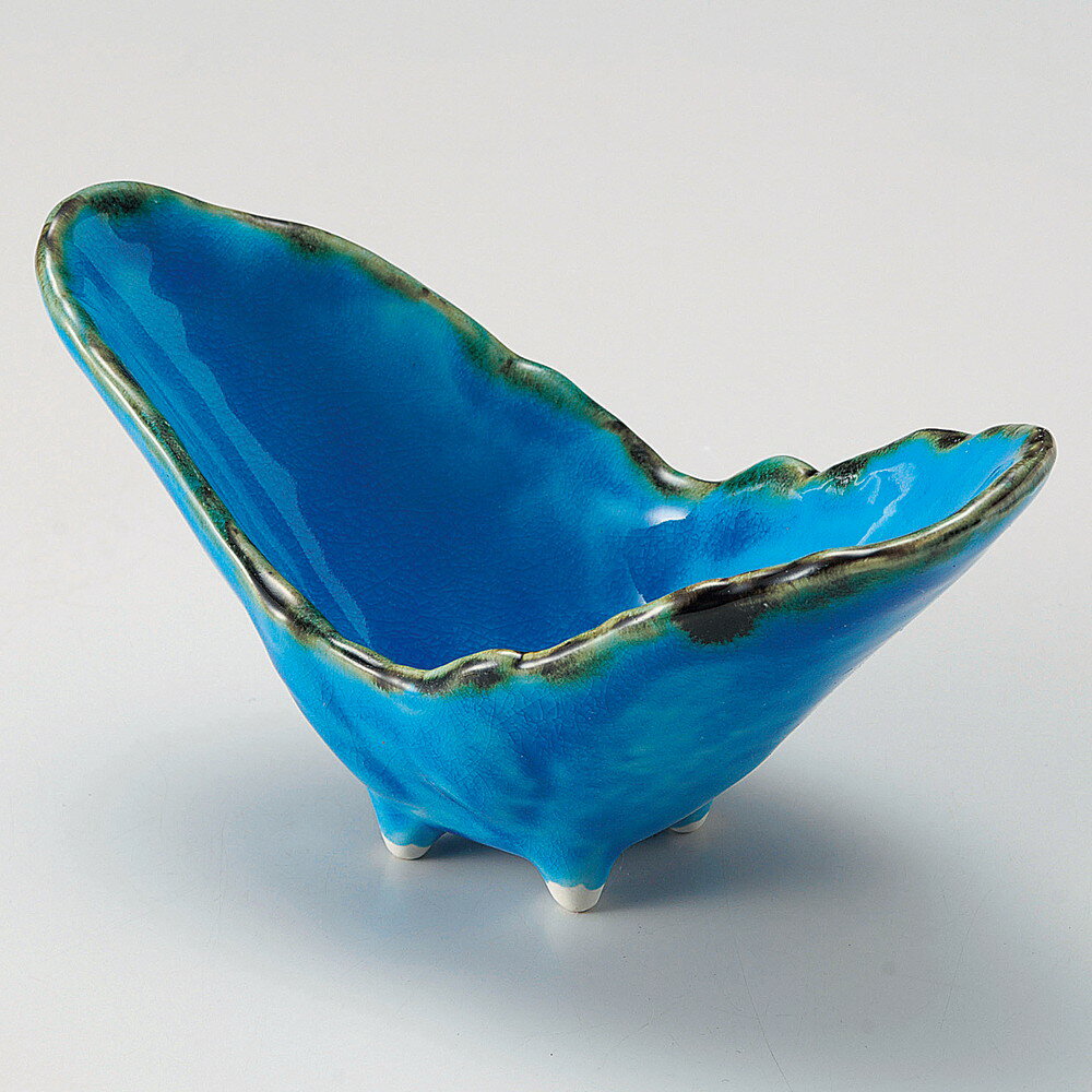 [商品名]　双葉トルコ舟型小鉢[素材]　陶器[寸法]　20 x 8.5 x 9cmお店からご自宅まで、季節を問わず、様々なシーンでご利用いただける商品です。[ 20 x 8.5 x 9cm ] 陶器 日本製 一部の商品はメーカーよりお取り寄...