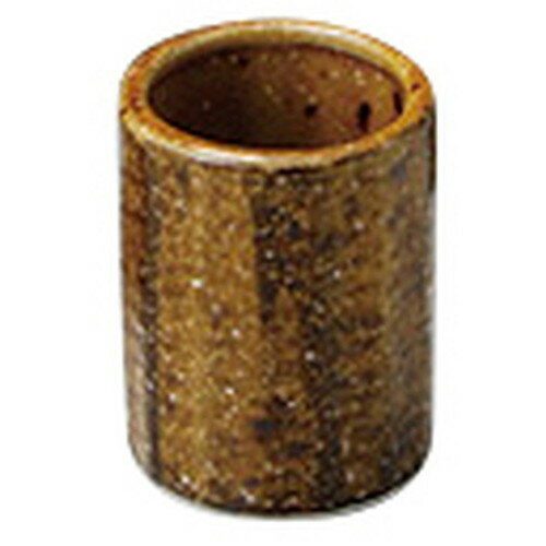 [商品名]　しのぎカスター 飴斑点 楊枝入[素材]　陶磁器[寸法]　φ4 x 5cm[産地]　日本商品によっては手造りのため、写真と色・かたちが若干異なることがございます。一般に陶磁器のサイズ・容量・色は、生産工程・焼成温度の変化・生産型の...