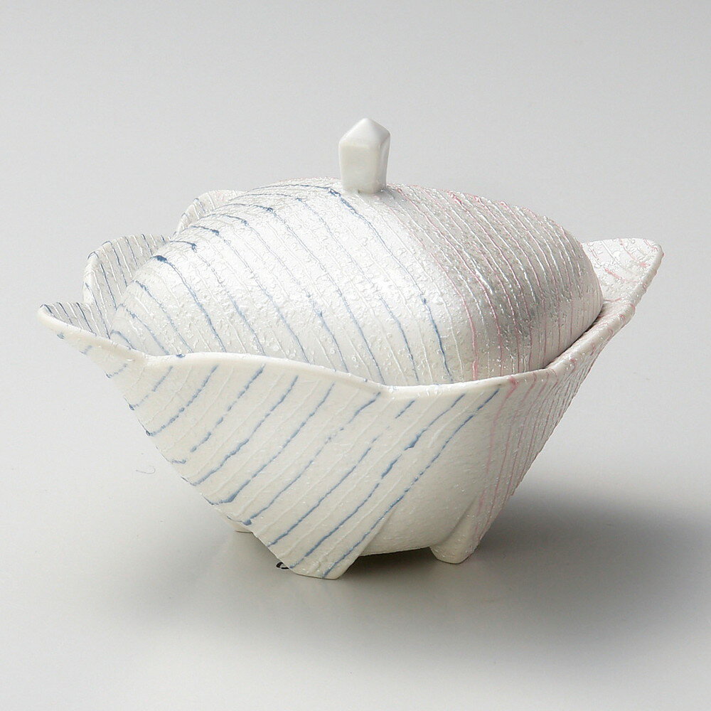 [商品名]　二色一珍ラスター角蓋付鉢[素材]　磁器[寸法]　11.7 x 11.7 x 9.5cmお店からご自宅まで、季節を問わず、様々なシーンでご利用いただける商品です。[ 11.7 x 11.7 x 9.5cm ] 磁器 日本製 美濃焼...
